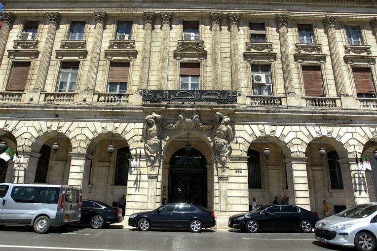 Importations : la Banque d'Algérie annonce l'entrée en vigueur de ...