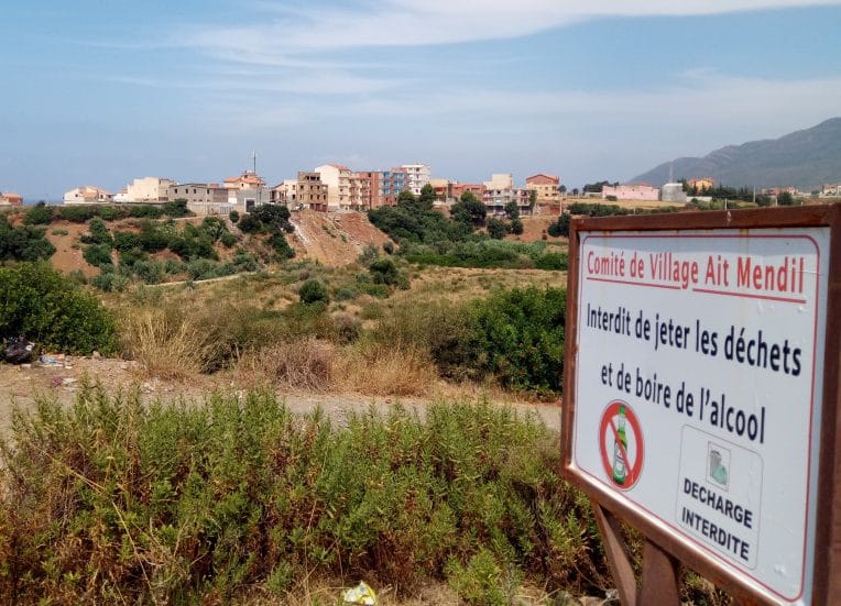 EN PHOTOS - Pillage du foncier, pollution et informel plombent le ...