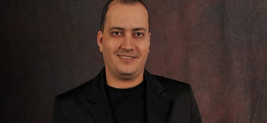 Mohamed Allaoua, nouvelle star de la chanson kabyle en Algérie et à ...