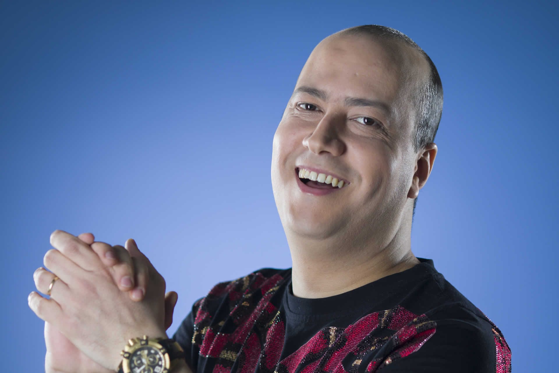 Prévu ce soir à Alger, le concert du chanteur Allaoua annulé pour ...