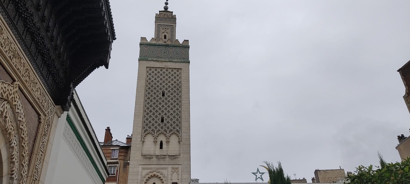 Signes religieux à l’école : la Grande Mosquée de Paris prend position